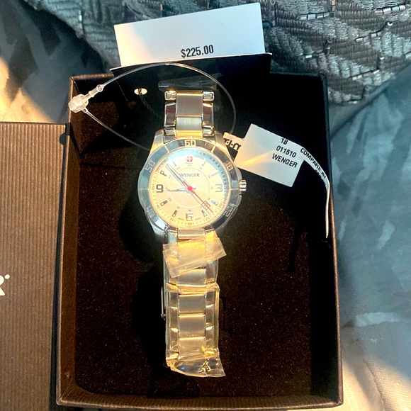 Wenger | Accessories | Brand New Wenger Watch Comes With Original Box ...